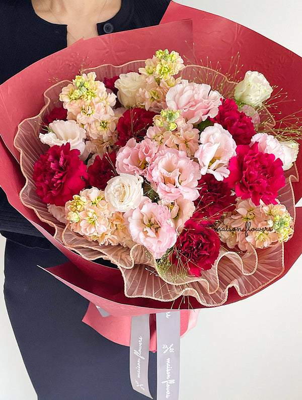 Velvet Red Carnations Mother's Day Bouquet – Maison Flowers